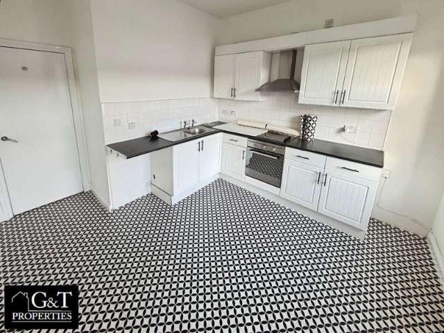 2 Bedroom Flat