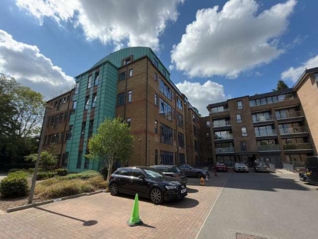 2 Bedroom Flat