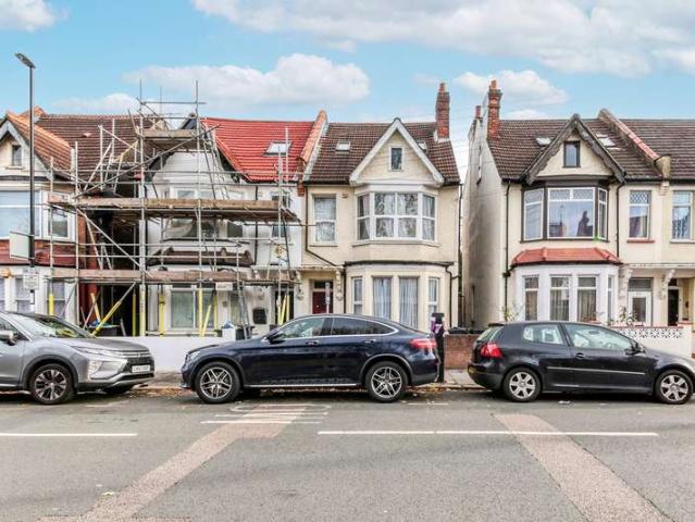 2 Bedroom Flat