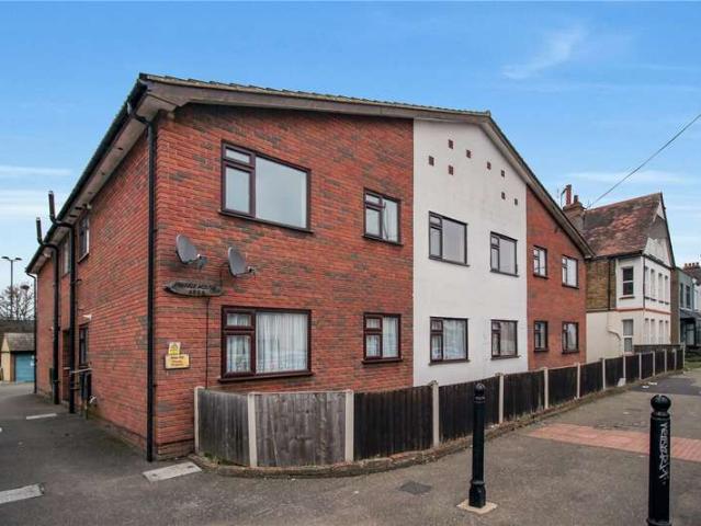 2 Bedroom Flat