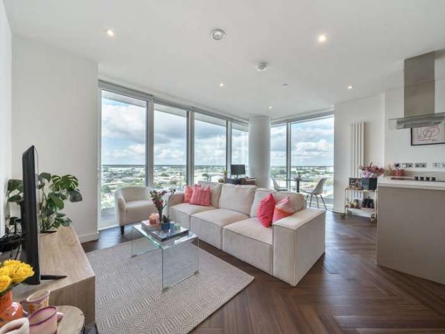 2 Bedroom Flat