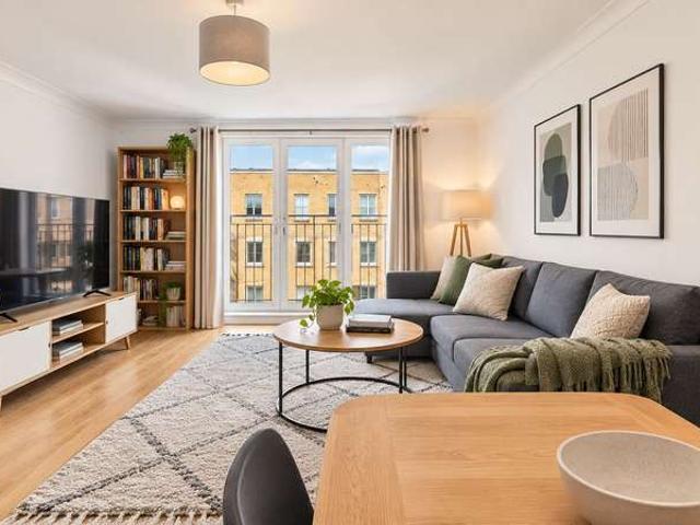 2 Bedroom Flat