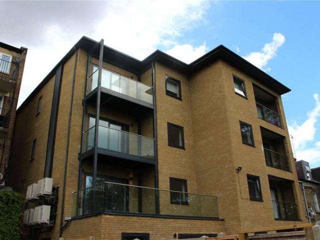2 Bedroom Flat