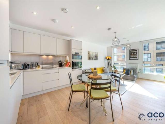 2 Bedroom Flat