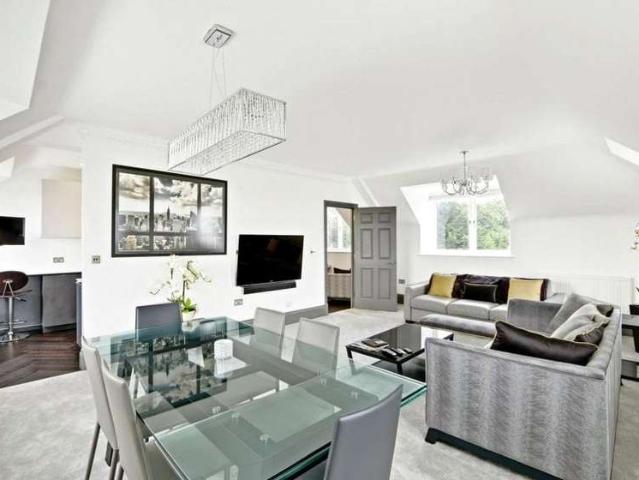 2 Bedroom Flat