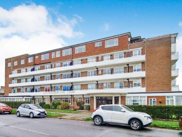 2 Bedroom Flat