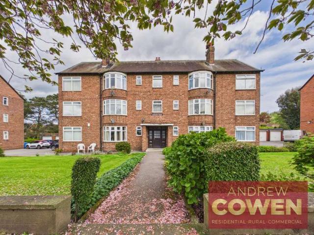 2 Bedroom Flat