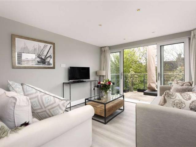 2 Bedroom Flat