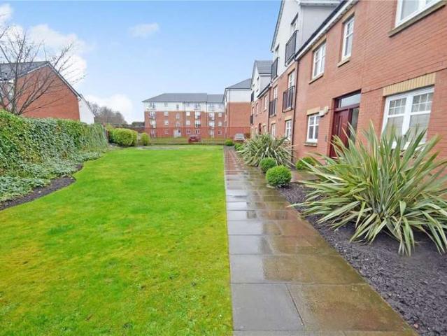 2 Bedroom Flat