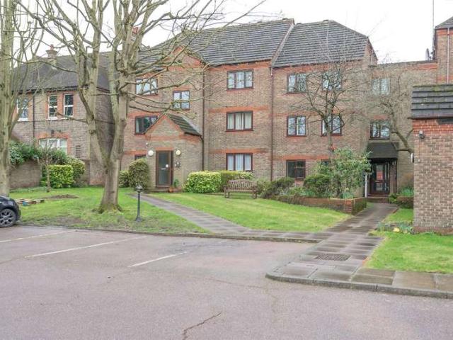 2 Bedroom Flat