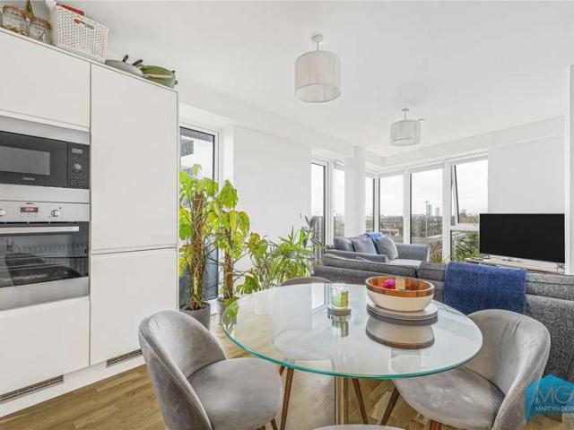 2 Bedroom Flat