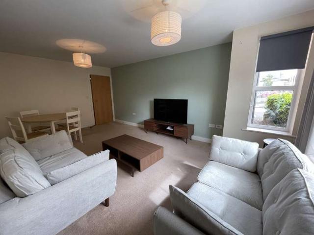 2 Bedroom Flat