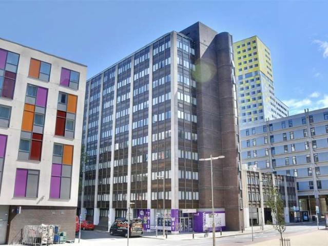 2 Bedroom Flat
