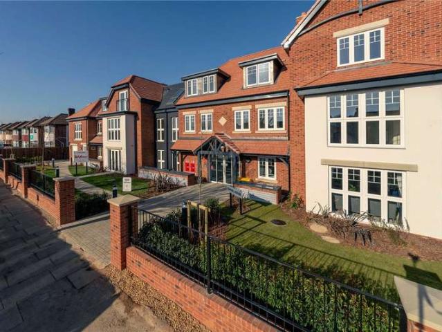 2 Bedroom Flat