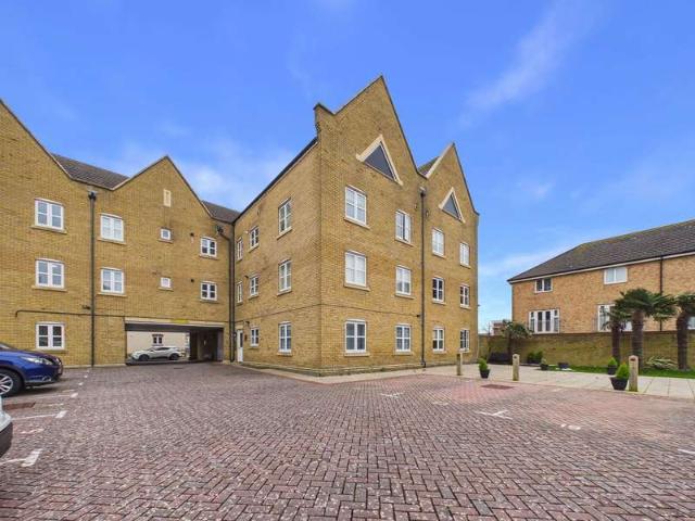 2 Bedroom Flat