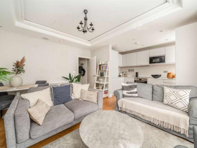 2 Bedroom Flat
