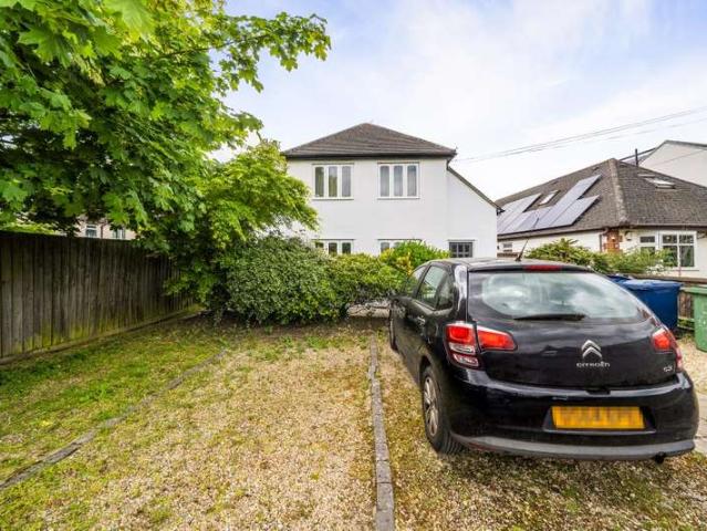 2 Bedroom Flat