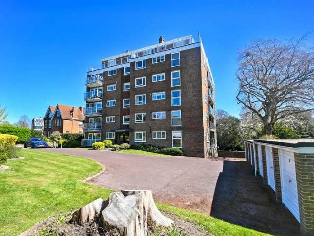 2 Bedroom Flat