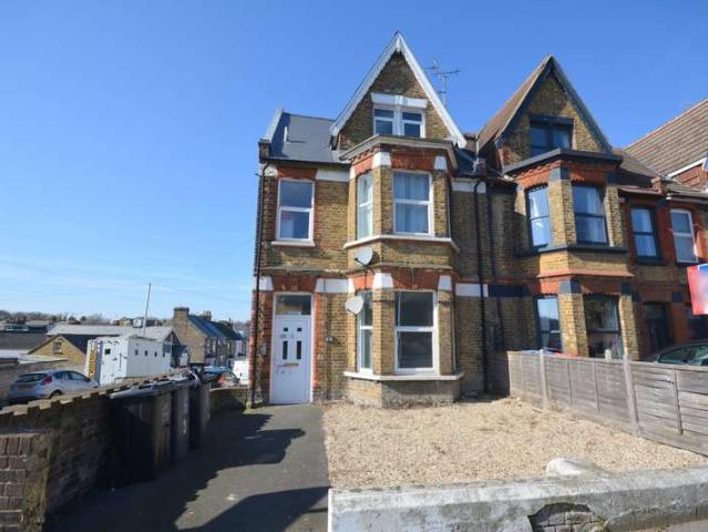 2 Bedroom Flat