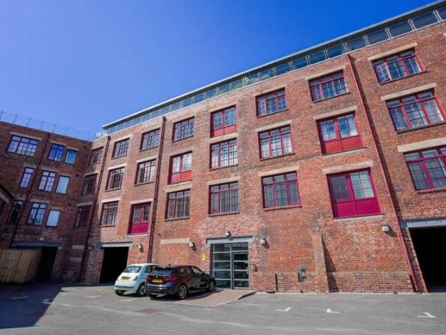 2 Bedroom Flat