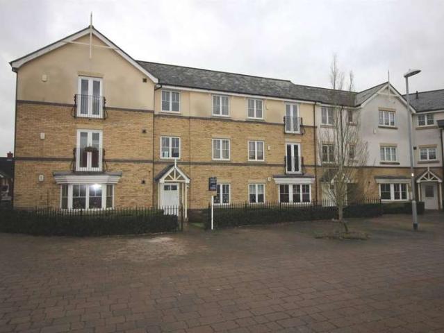 2 Bedroom Flat