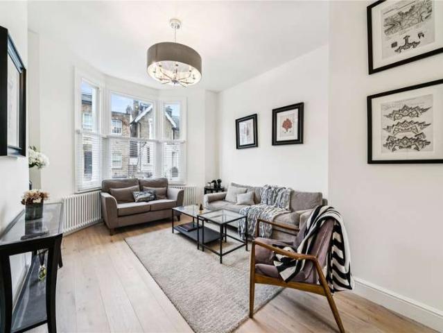 2 Bedroom Flat