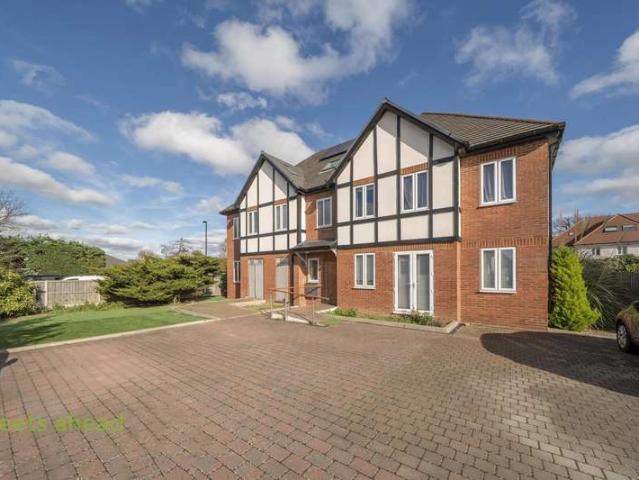 2 Bedroom Flat
