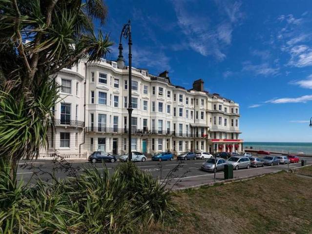 2 Bedroom Flat