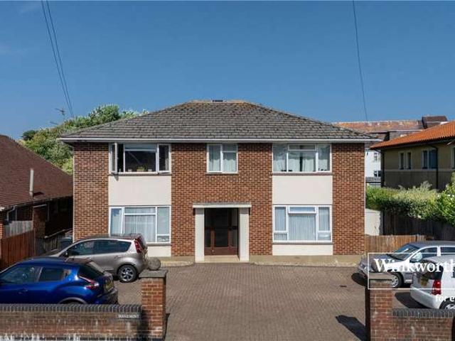 2 Bedroom Flat
