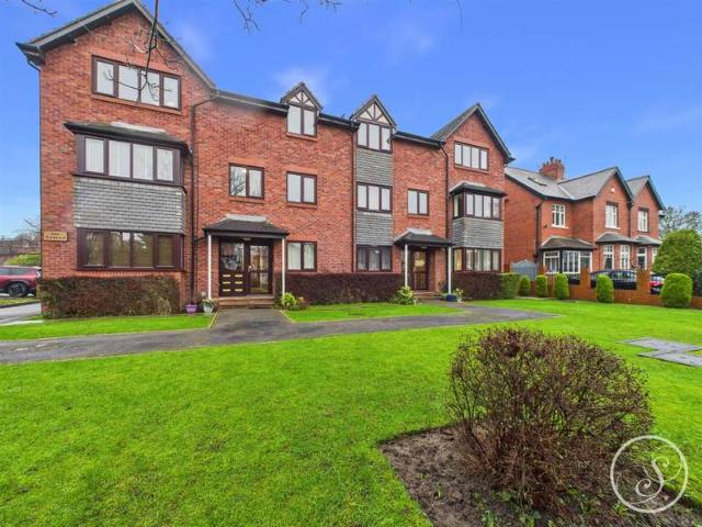 2 Bedroom Flat