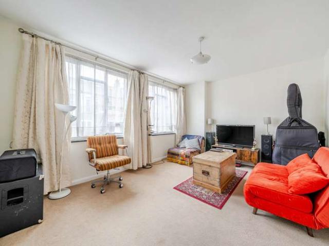 2 Bedroom Flat