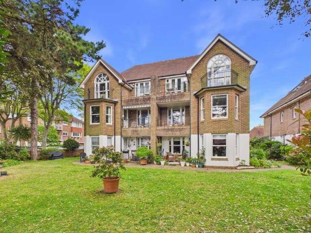 2 Bedroom Flat