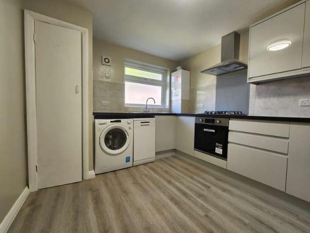 2 Bedroom Flat