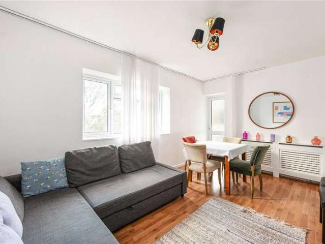 2 Bedroom Flat