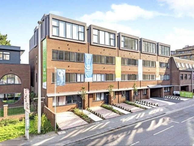2 Bedroom Flat