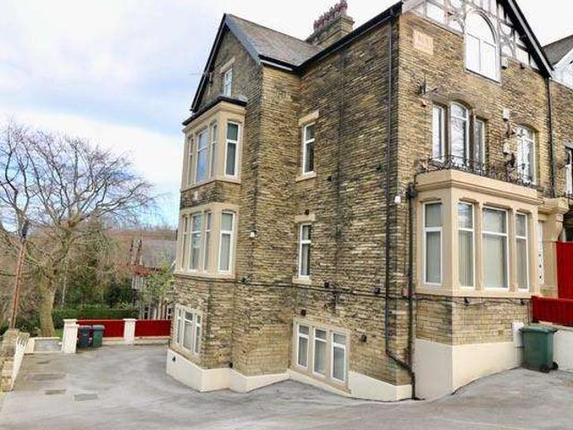 2 Bedroom Flat