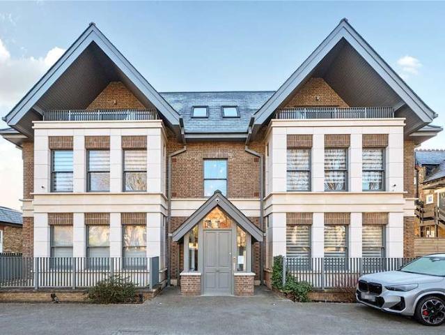 2 Bedroom Flat