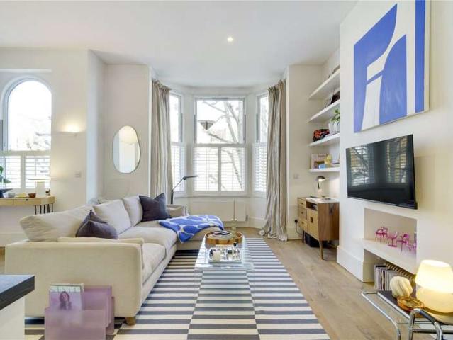 2 Bedroom Flat