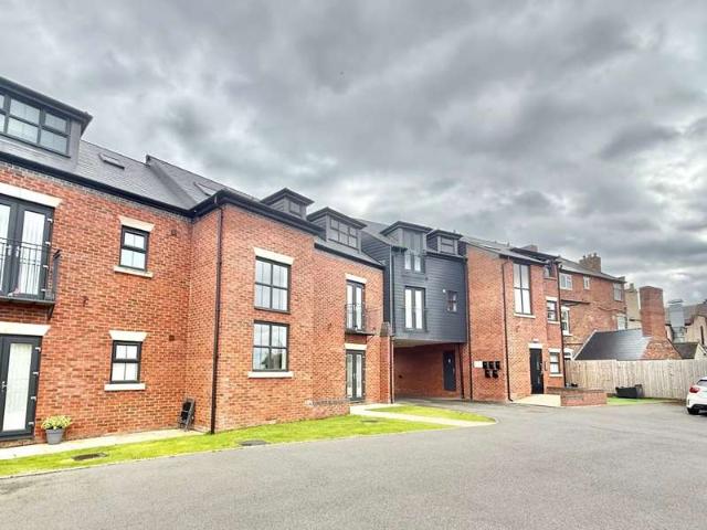 2 Bedroom Flat