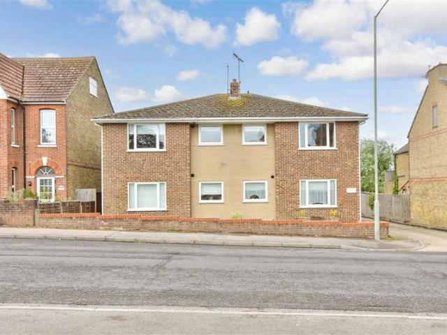 2 Bedroom Flat