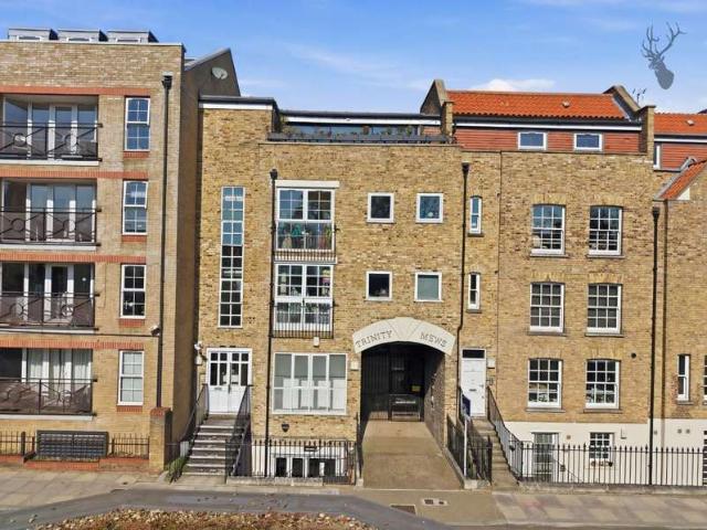 2 Bedroom Flat