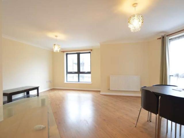 2 Bedroom Flat