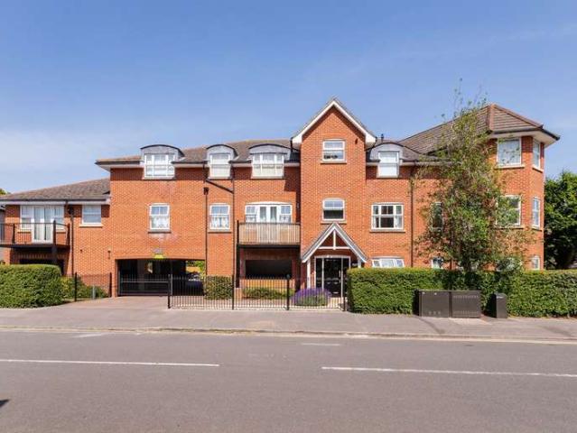 2 Bedroom Flat