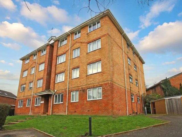 2 Bedroom Flat