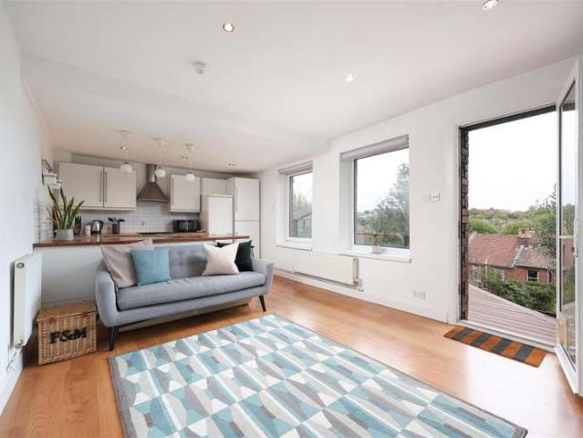 2 Bedroom Flat