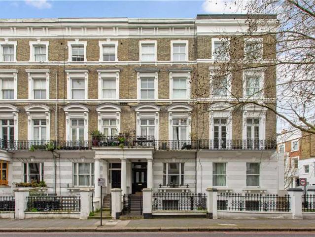 2 Bedroom Flat