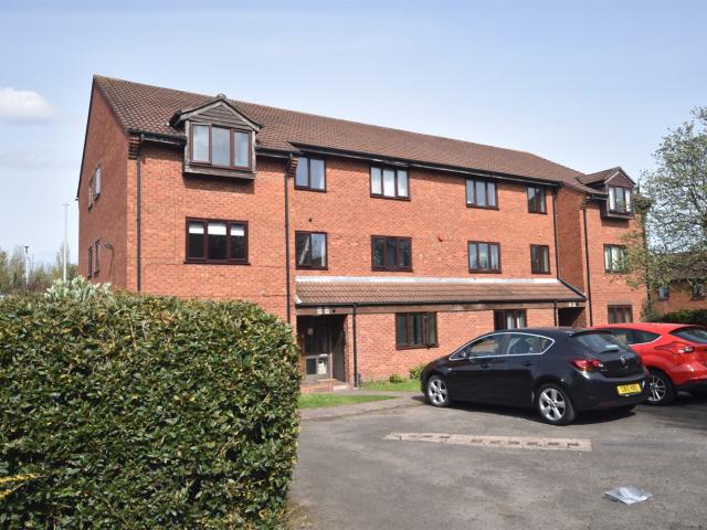 2 Bedroom Flat