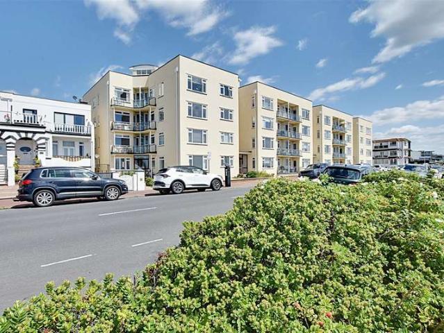 2 Bedroom Flat
