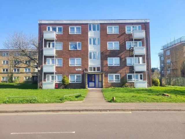 2 Bedroom Flat