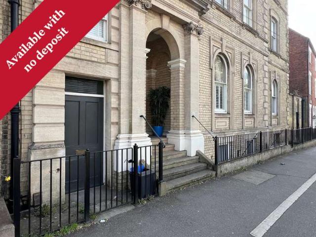 2 Bedroom Flat